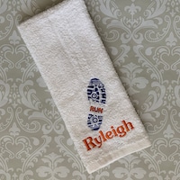 Running Gifts - 60+ Gift Ideas for 2024