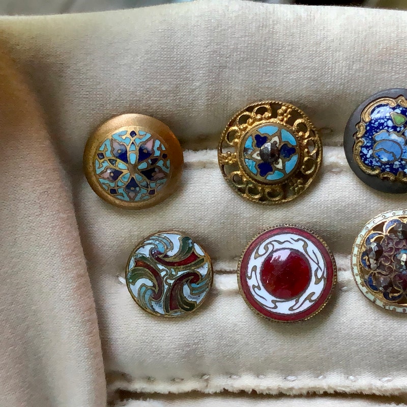 Antique Buttons - Etsy