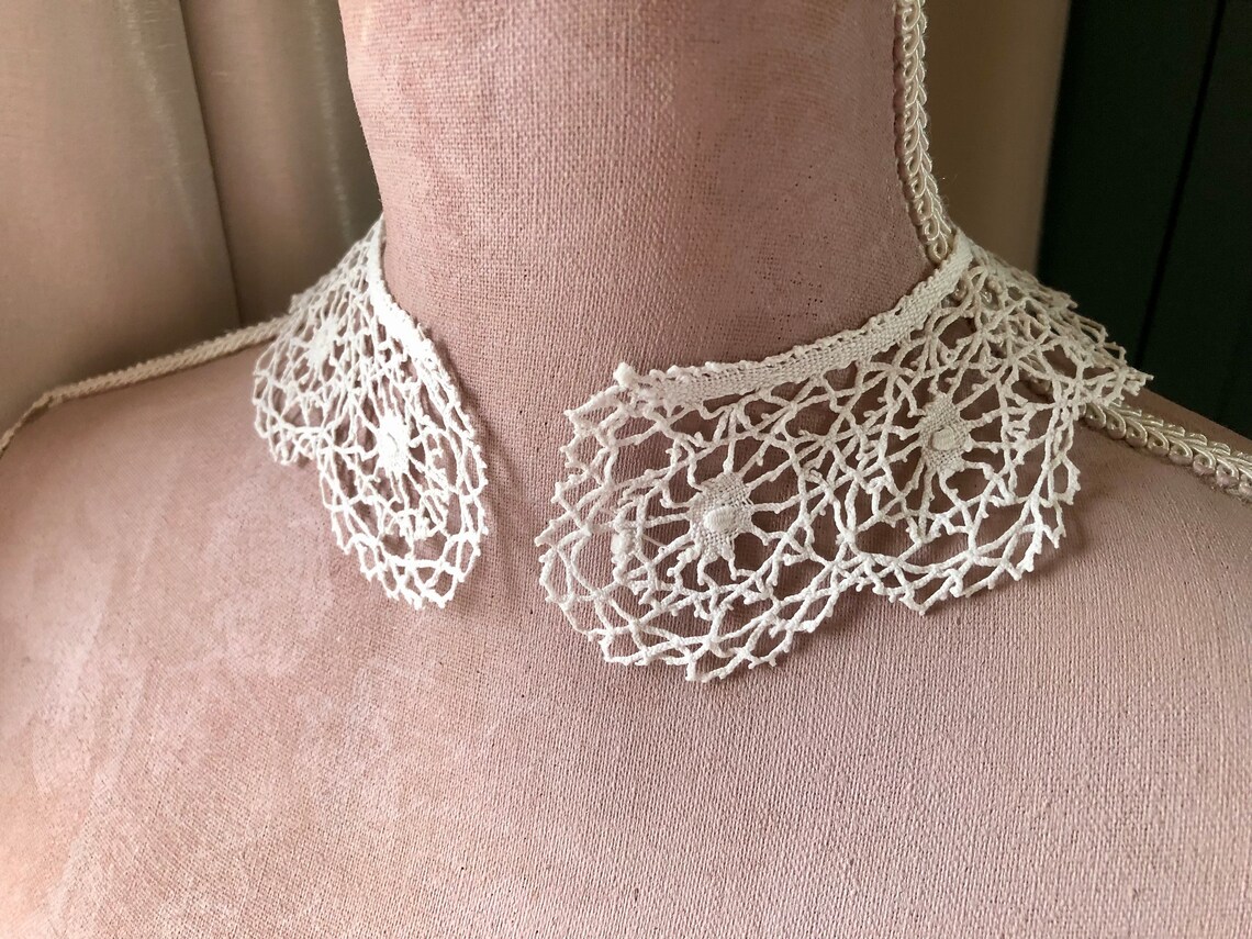 Vintage Linen Collars Lot of Three Handmade Ladies Accessories White ...