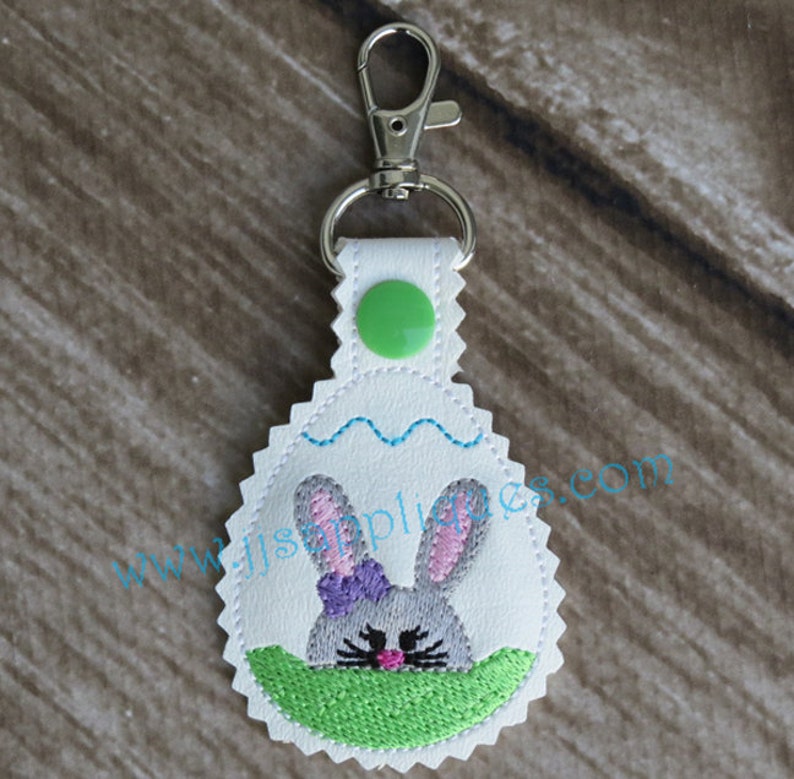 ITH Snap on Easter Bunny in Egg Key Fob Design Easter Egg - Etsy