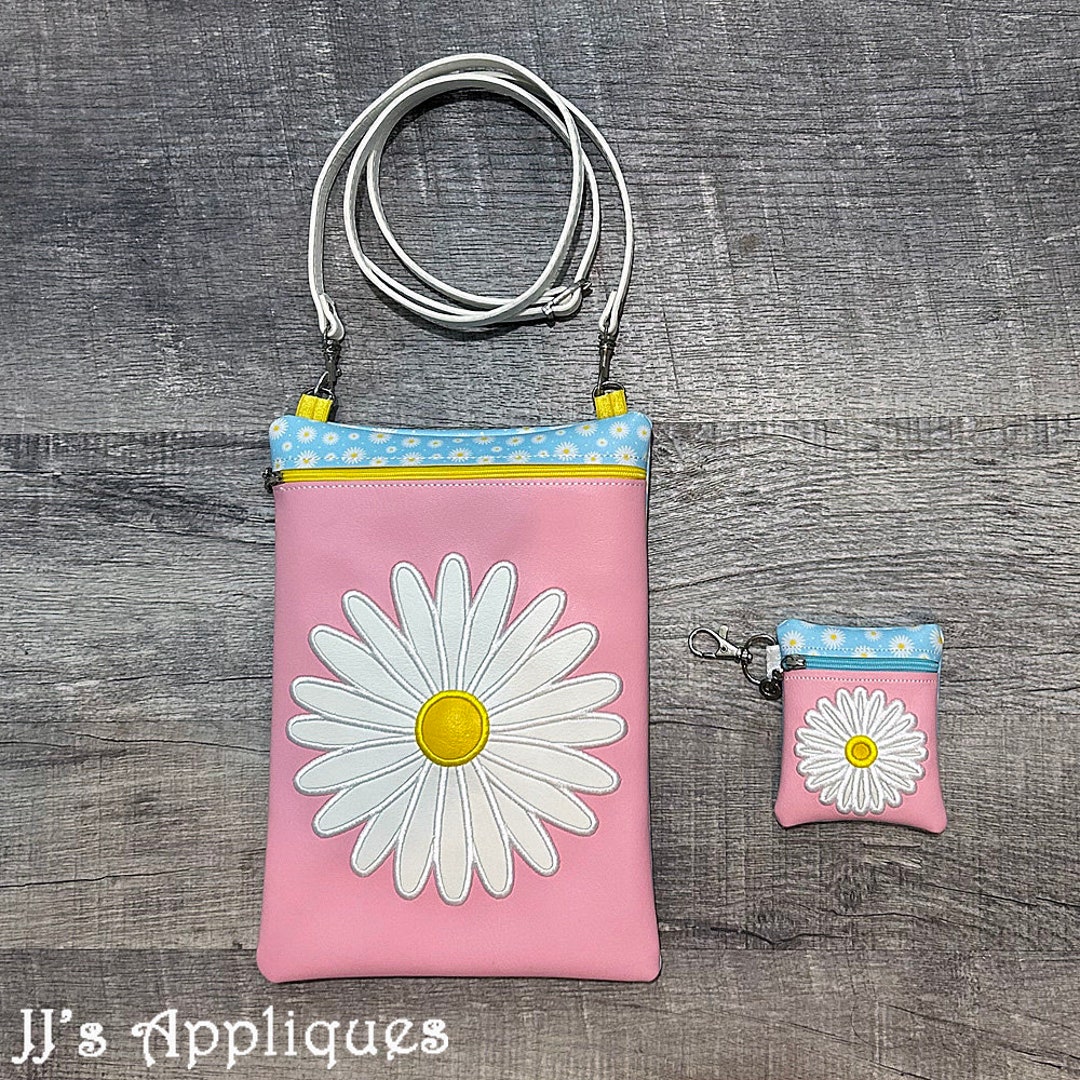 ITH Purse - Daisy Purse - 8 Designs, 4 Sizes With 2 Finish Seam Styles ...