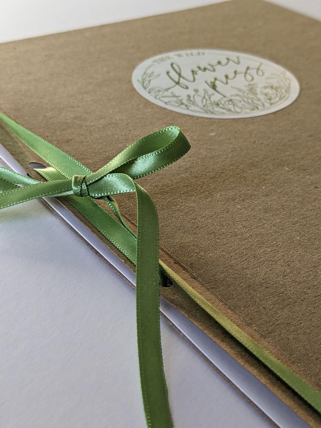 Flower Pressing Guide... Hand Made Booklet Sharing All My Knowledge and ...