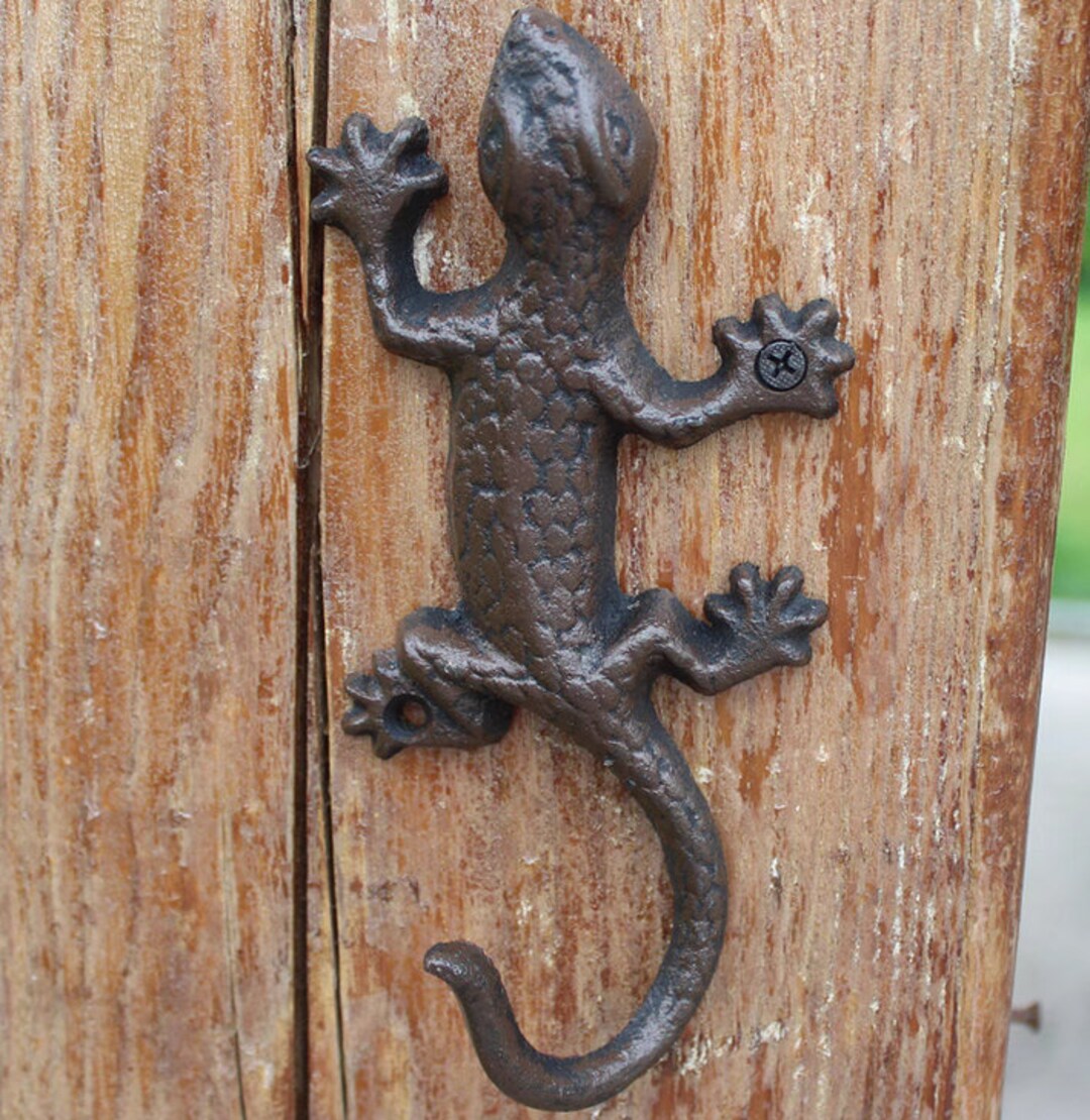 Wall Hook for Clothes is Made of Iron in the Form of Gecko - Etsy