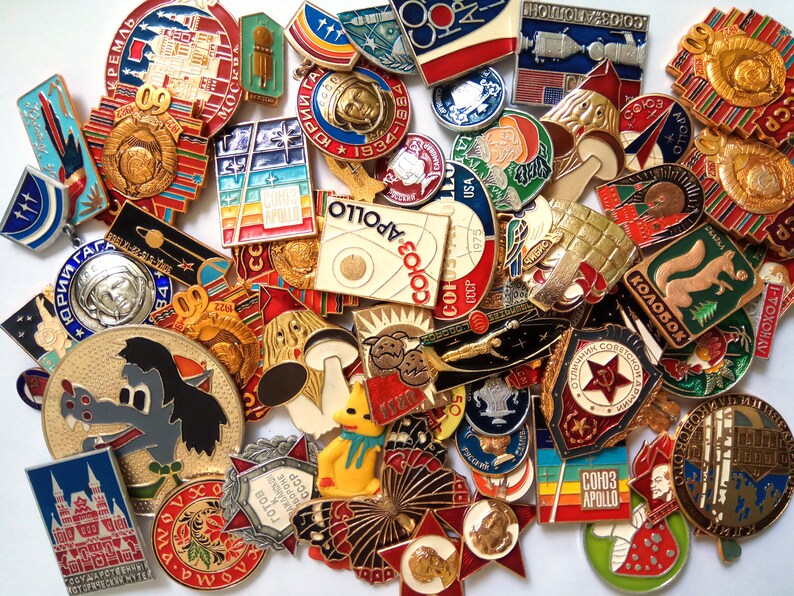 USSR Red Flag Pins Soviet Union Metal Pins Badges Vintage | Etsy