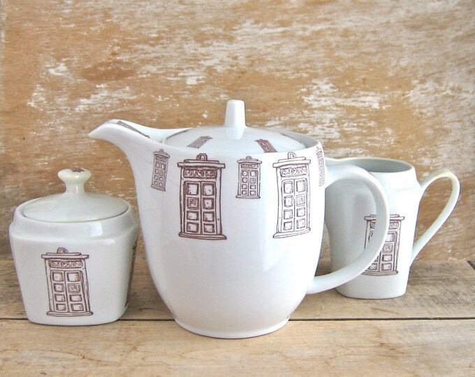 Doctor Who Tea Set With Teapot, Creamer and Sugar Bowl, Tardis Police ...