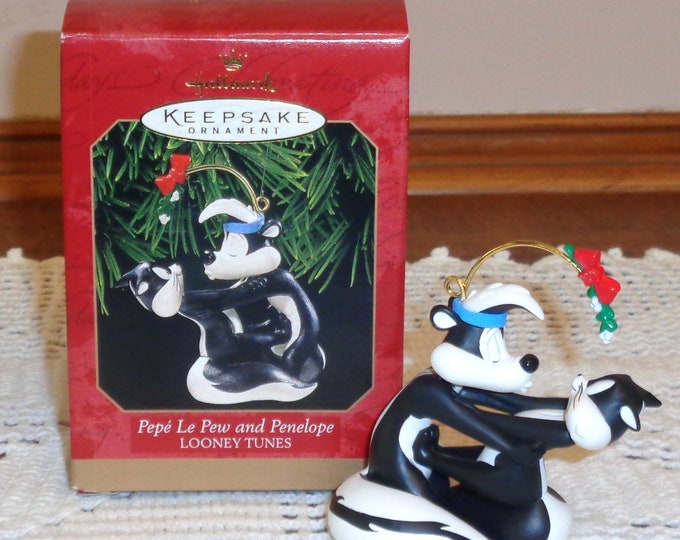1998 Hallmark Looney Tunes Characters Pepe Le Pew & Penelope ...