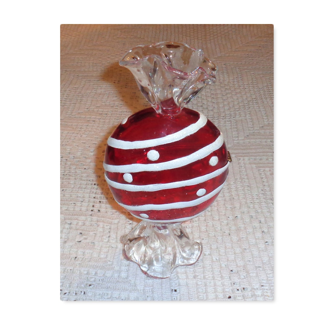 Red, White Clear Acrylic Hard Plastic Christmas Candy Shape Hinged ...