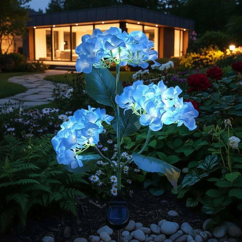 Solar Hydrangea Flower Garden Lights, Waterproof Outdoor Stake Lamps ...