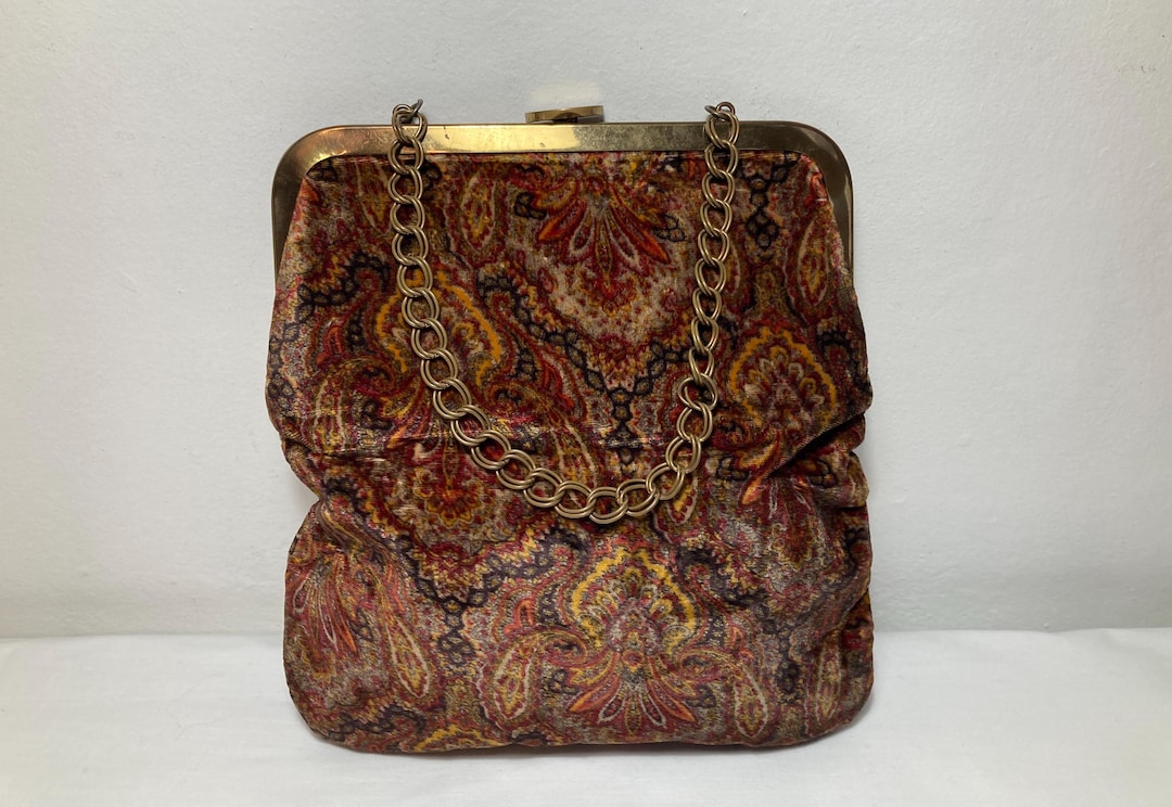 Vintage Paisley Velvet Tapestry Handbag Purse W/ Large Brass Chain ...