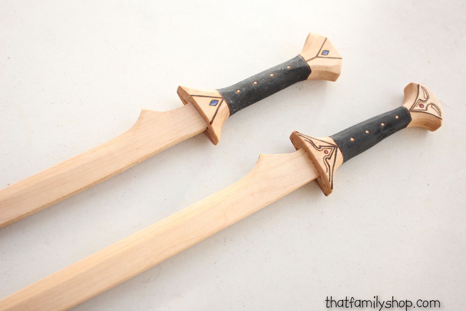 Icingdeath, Twinkle Wooden Cosplay Drizzt Do'urden's Scimitar Sword ...