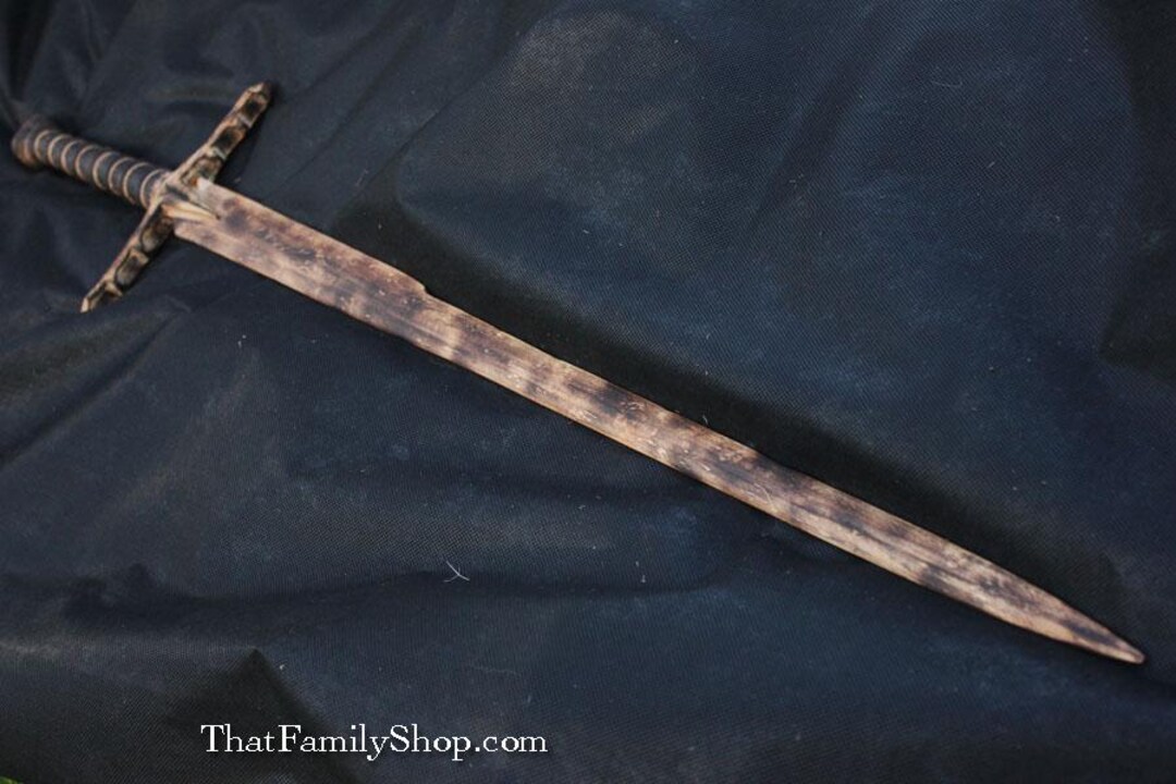 Wooden Sword, Inspired by Nazgul Ringwraith Sword From LOTR - Etsy