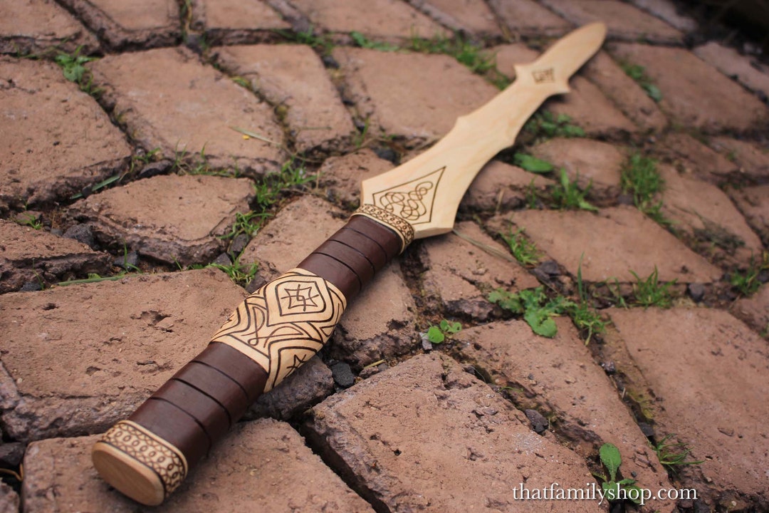 Lady Sif Wood Sword, Movie-inspired Costume Weapon Accessory, Safe for ...
