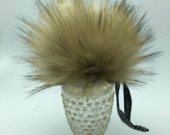 Aheadhunter faux fur Pom Pom - Premium "raccoon" Pom Pom - hat topper ...