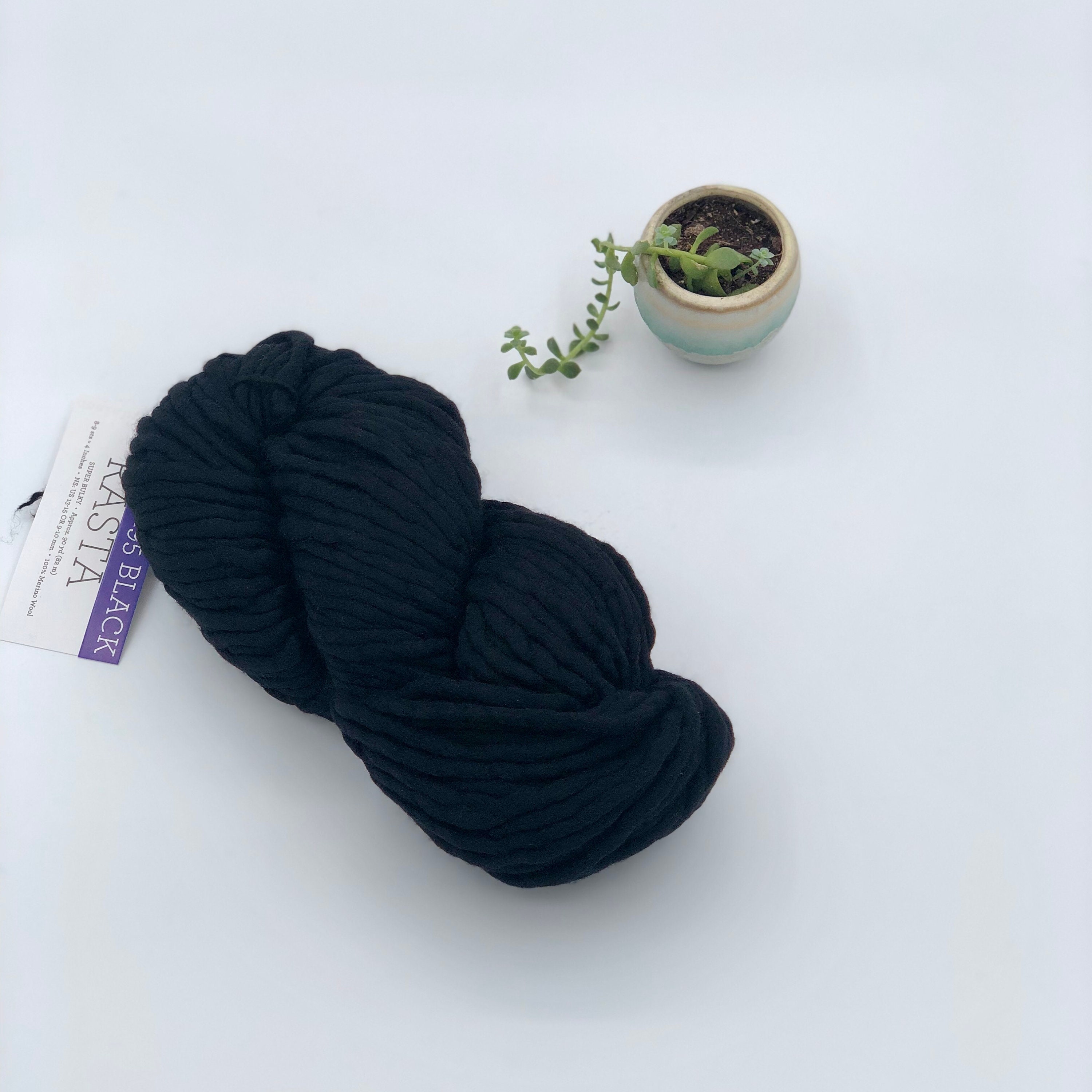 Malabrigo Rasta Yarn, Super Bulky, 100% Merino Wool, Black, RAS195 ...