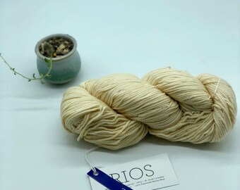 Malabrigo Rios Yarn Hat Knitting Pattern Worsted Lotus | Etsy