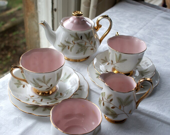 Royal Albert Fine Bone China Tea Set, Braemar Pattern. - Etsy