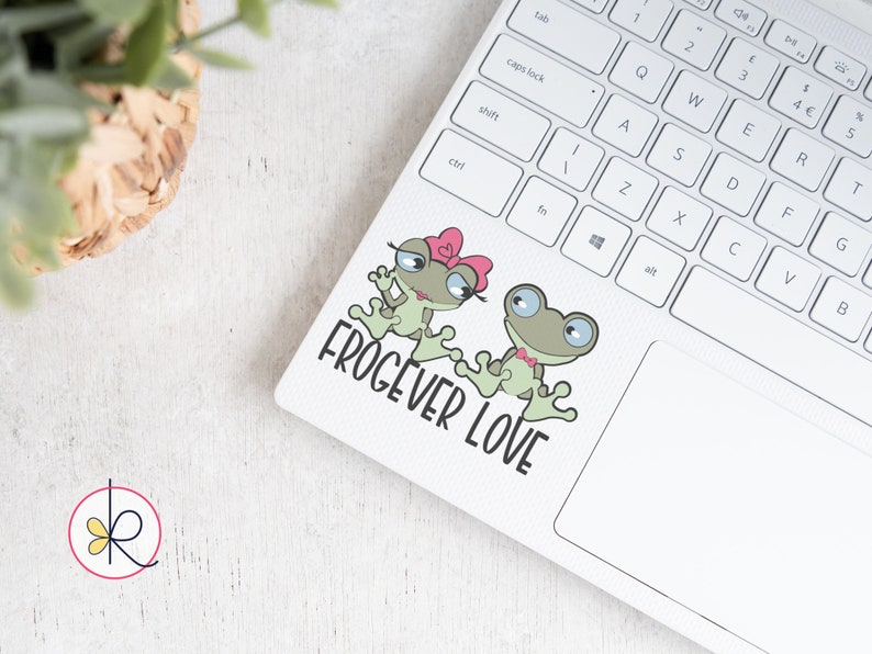 Frogever Love SVG /cute Frog With Bow Svg / Girl Frog Png / Shirt ...
