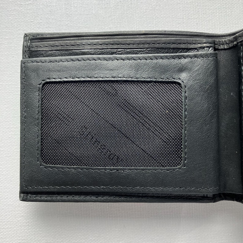 Luxury Stingray Leather Wallet for Men - Star Eye Galuchat Bifold ...