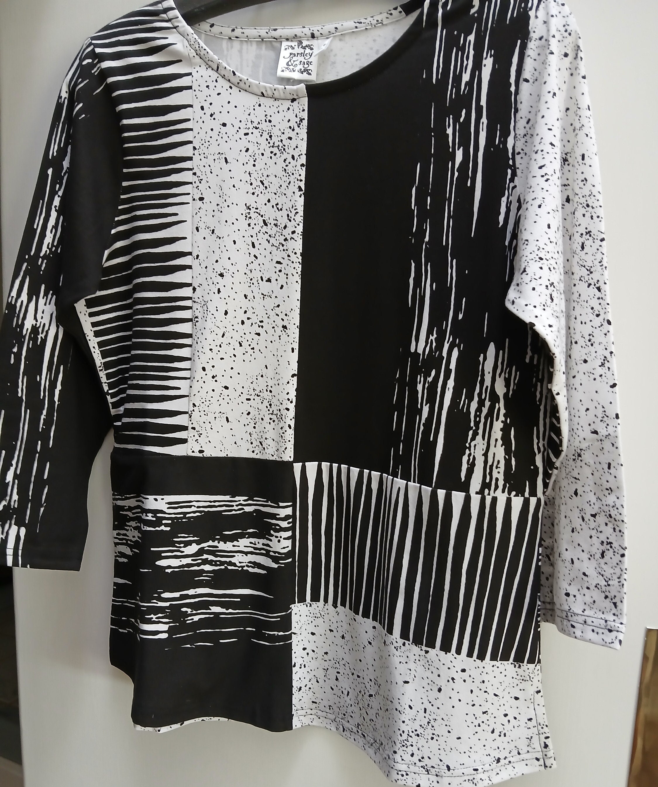 Black and White Lovers New Top in Geometric Print by Parsley and Sage ...