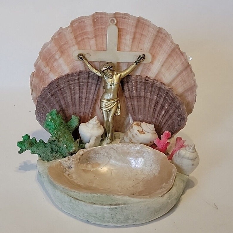 Vintage Jesus Crucifix Sea Shell Beach Souvenir Holy Water Font ...