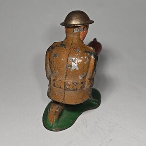 B9 Barclay Toy Soldier Machine Gunner Kneeling Short Stride Red Barrel ...