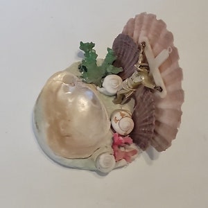 Vintage Jesus Crucifix Sea Shell Beach Souvenir Holy Water Font ...