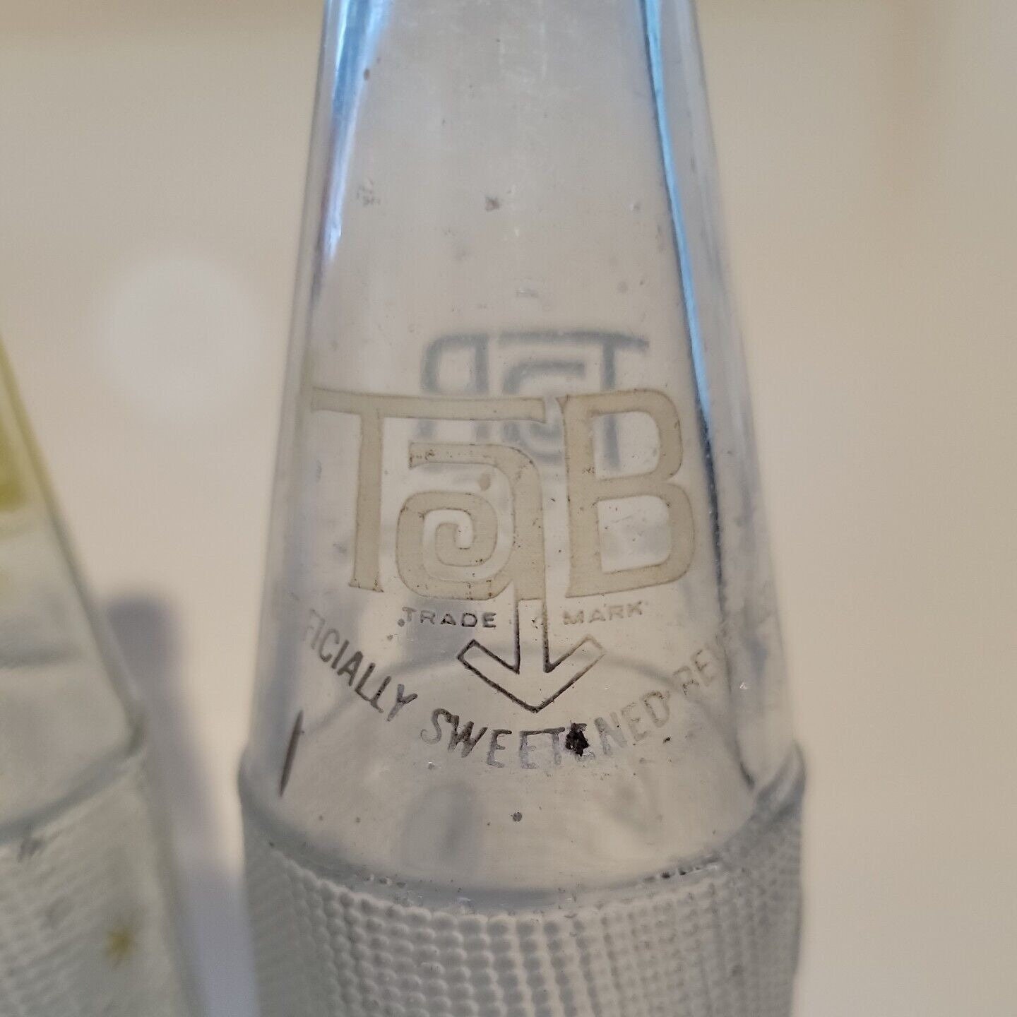Vintage Tab Glass Soda Bottles Atomic Starburst Stars Yellow White 16 Oz 11 - Etsy
