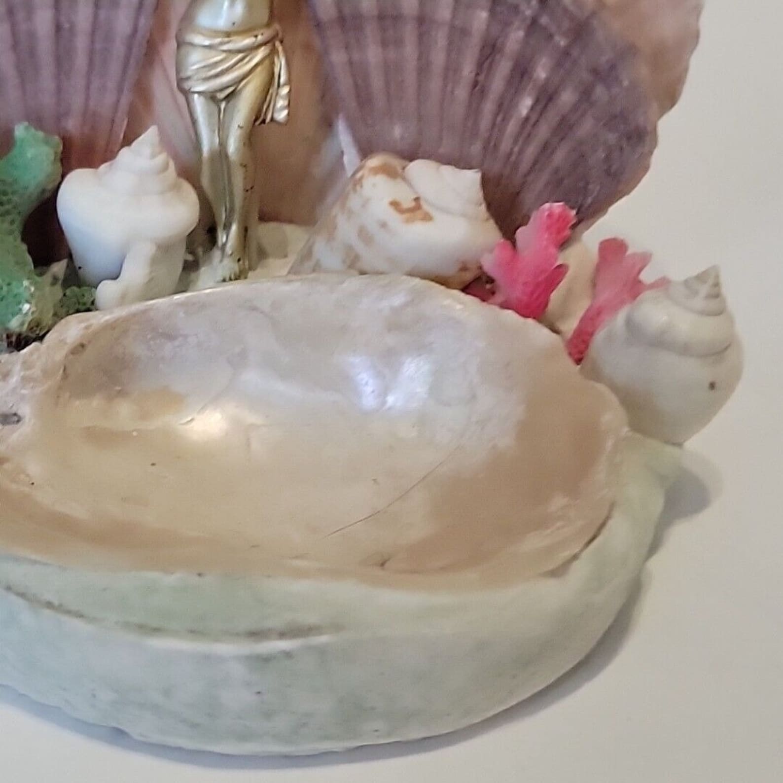 Vintage Jesus Crucifix Sea Shell Beach Souvenir Holy Water Font ...