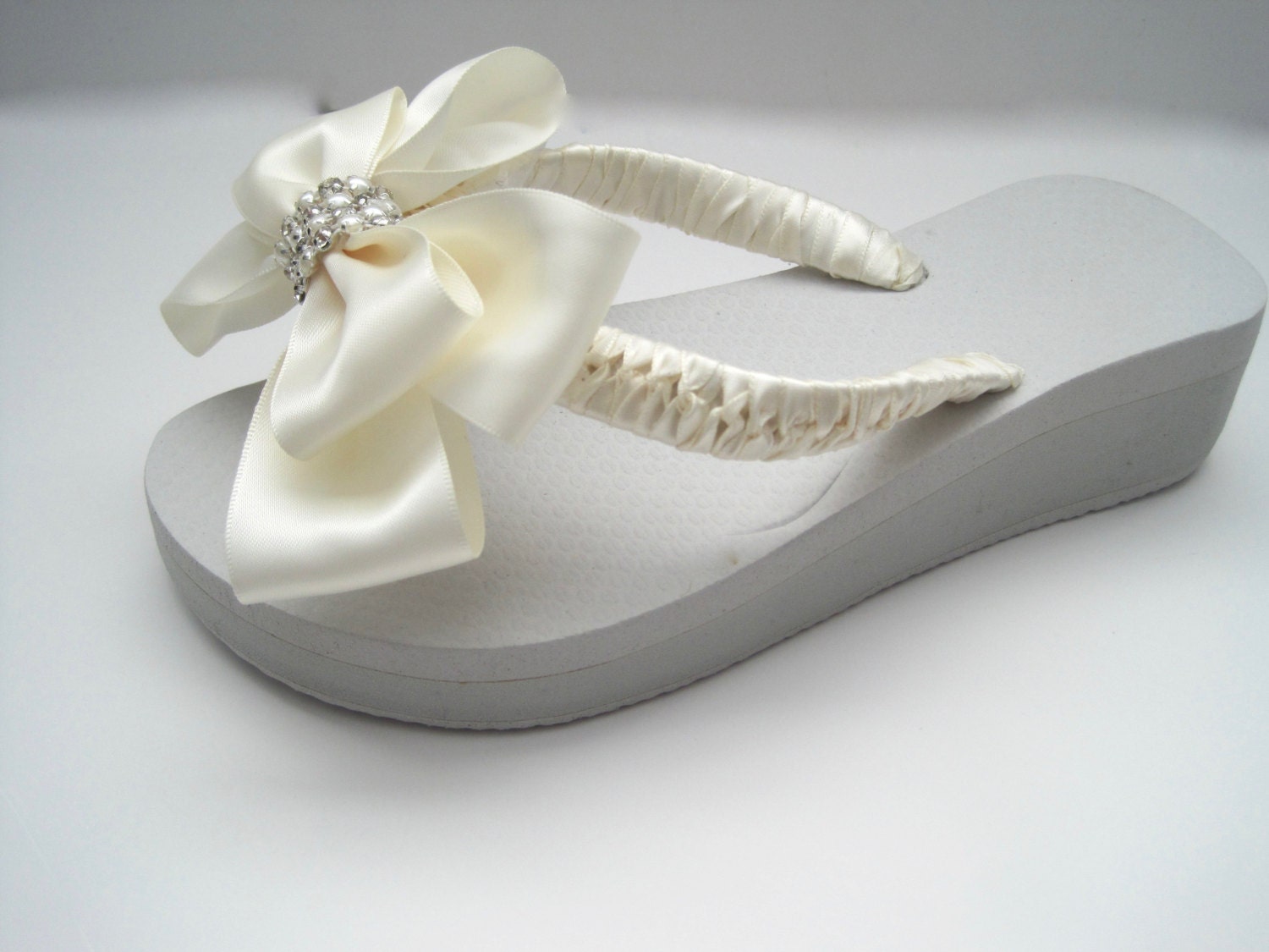 Flip Flops Bridal Wedding Ivory With Gorgeous Ivory Satin Bow - Etsy