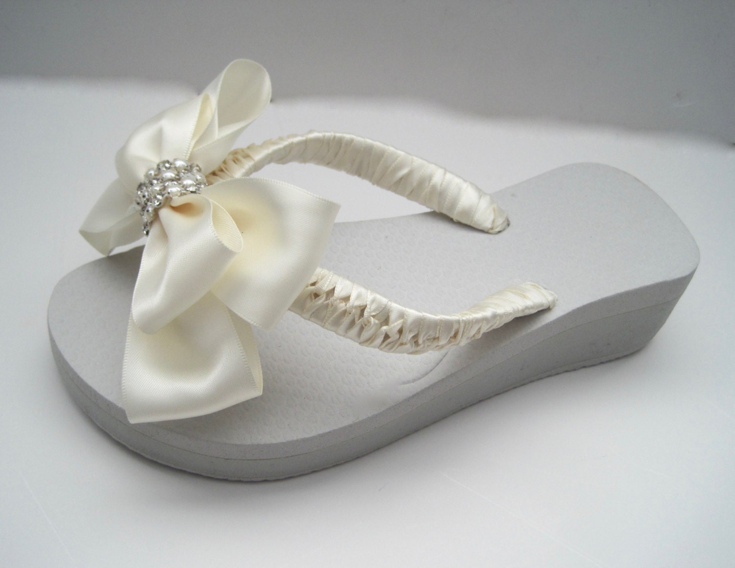 Flip Flops Bridal Wedding Ivory With Gorgeous Ivory Satin Bow - Etsy