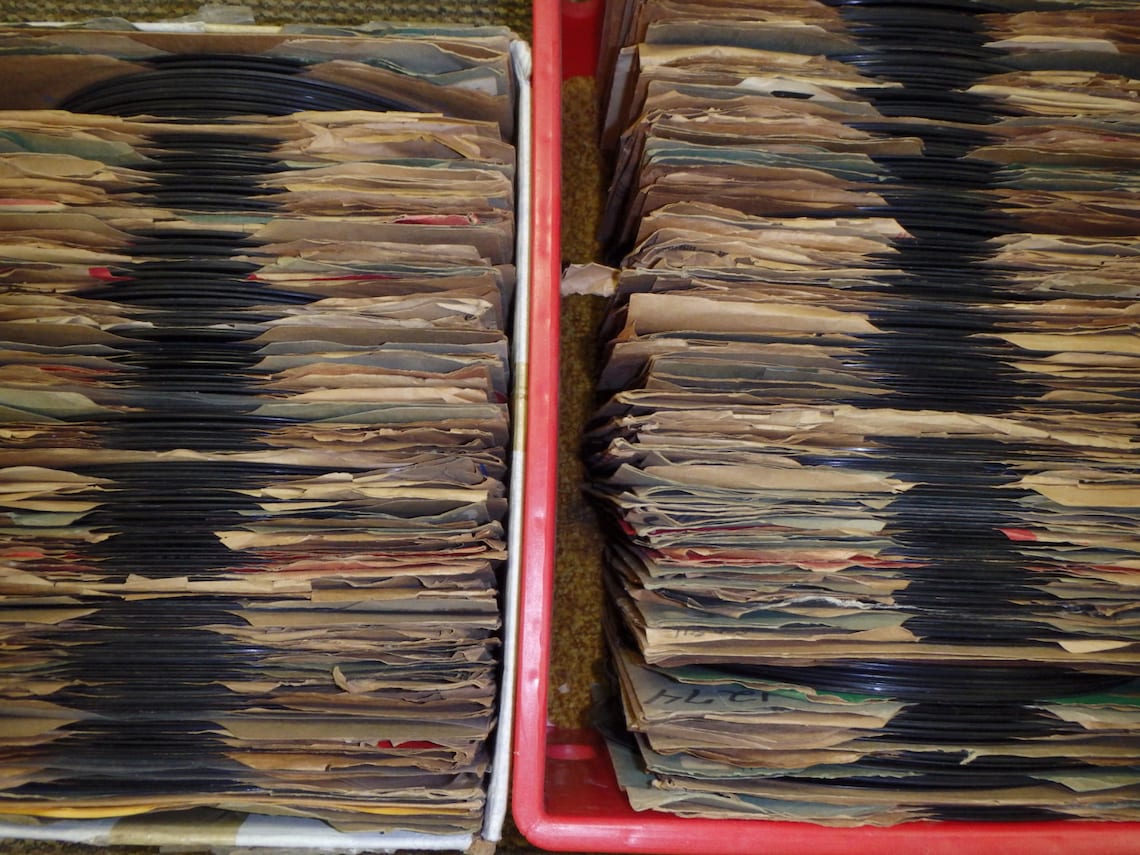 Lot of (12) 78 RPM 10" Records in Sleeves Random 20's-60s Jazz Big Band ...