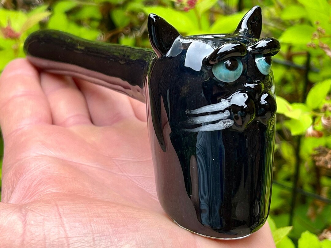 Hand Blown and Sculpted Black Hammer Cat Glass Pipe, Glass Cat Pipe ...