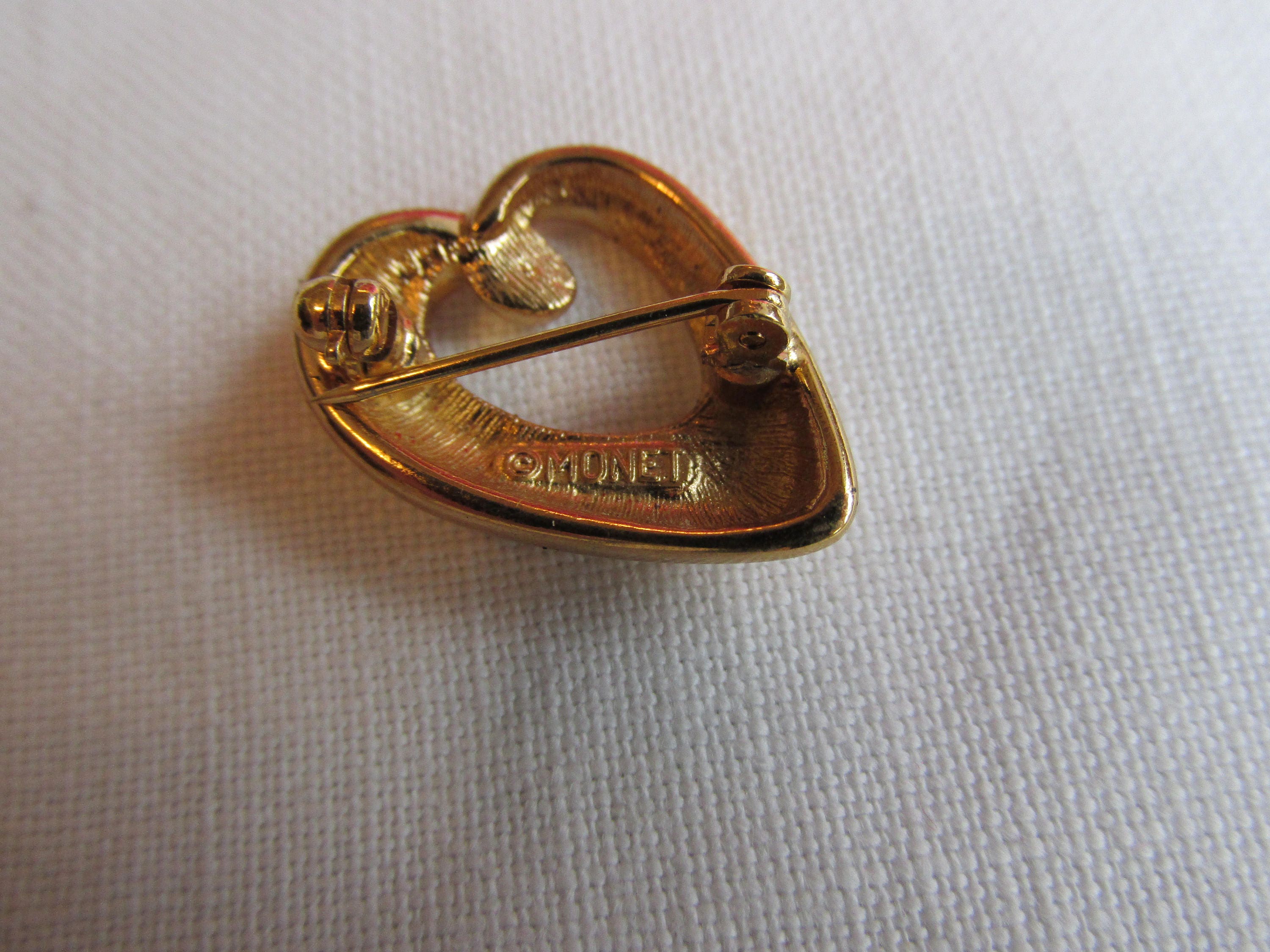 Heart Brooch by Monet Valentine Gift Vintage - Etsy