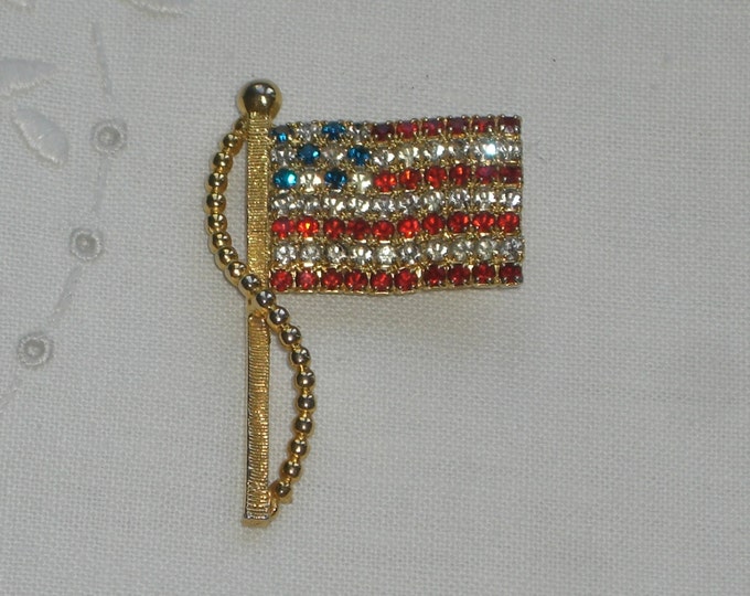 Brooch - American Flag Pin in Red, White and Blue Rhinestones for Flag ...