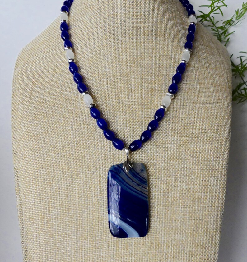 22 Inch Blue Banded Onyx Agate Pendant Necklace With Earrings - Etsy