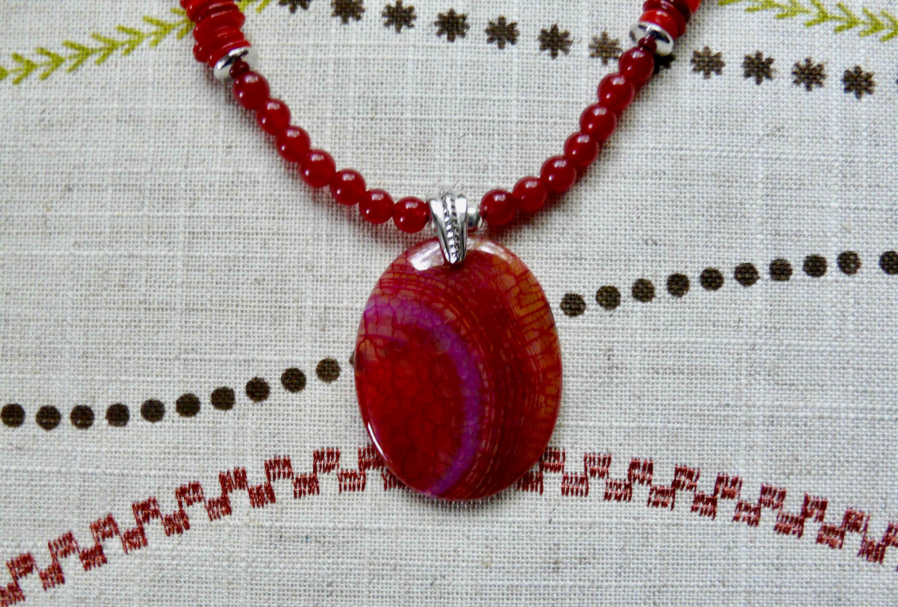 19 Inch Red Agate and Fire Agate Pendant Necklace With Matching ...