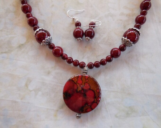 Dark Red Ceramic Bead Necklace With Pendant and Earrings - Etsy
