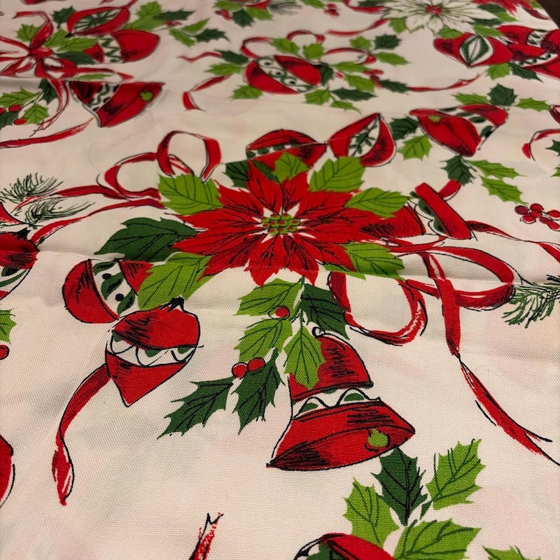 1970's Christmas Tablecloth - Etsy