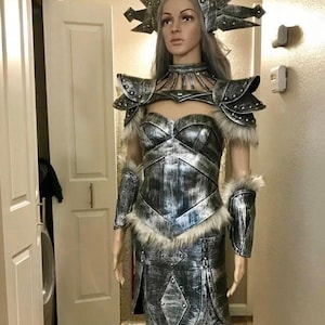 MADE TO ORDER Queens Armor Costume Set - Etsy