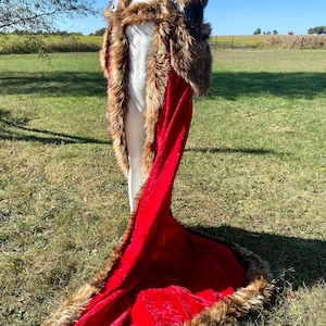MADE TO ORDER Red Armored Royal Kings Cloak - Etsy