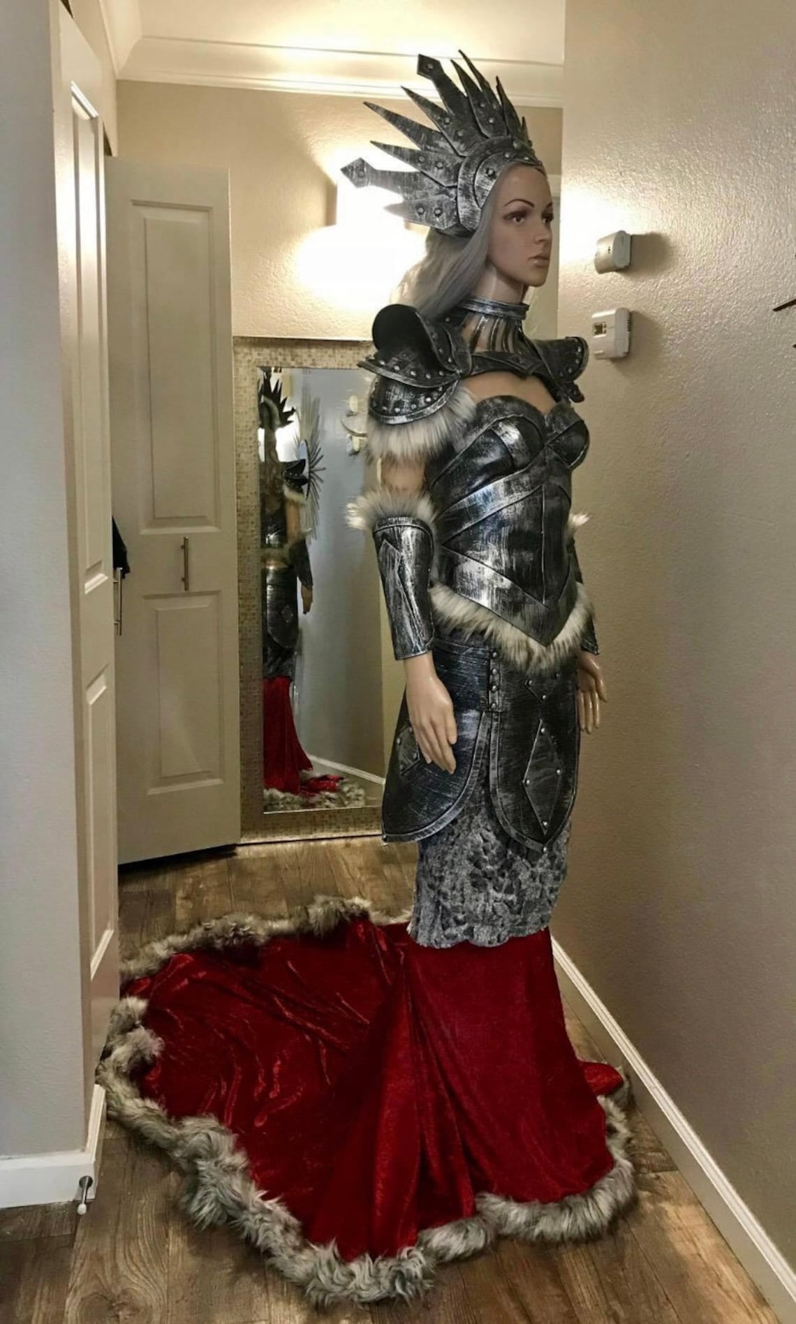 MADE TO ORDER Queens Armor Costume Set - Etsy