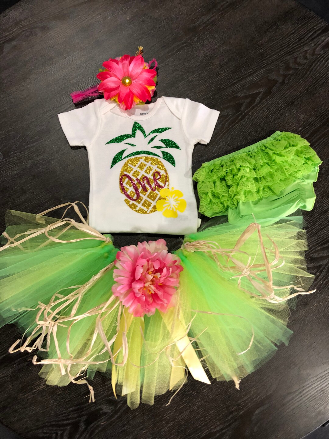 Pineapple First Birthday ~ Hula Birthday ~ Hawaiian Birthday Set - Etsy