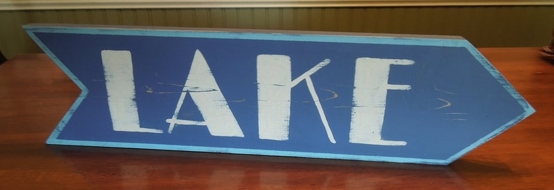 LAKE Sign/arrow Sign/hand Painted/directional Sign/cottage - Etsy