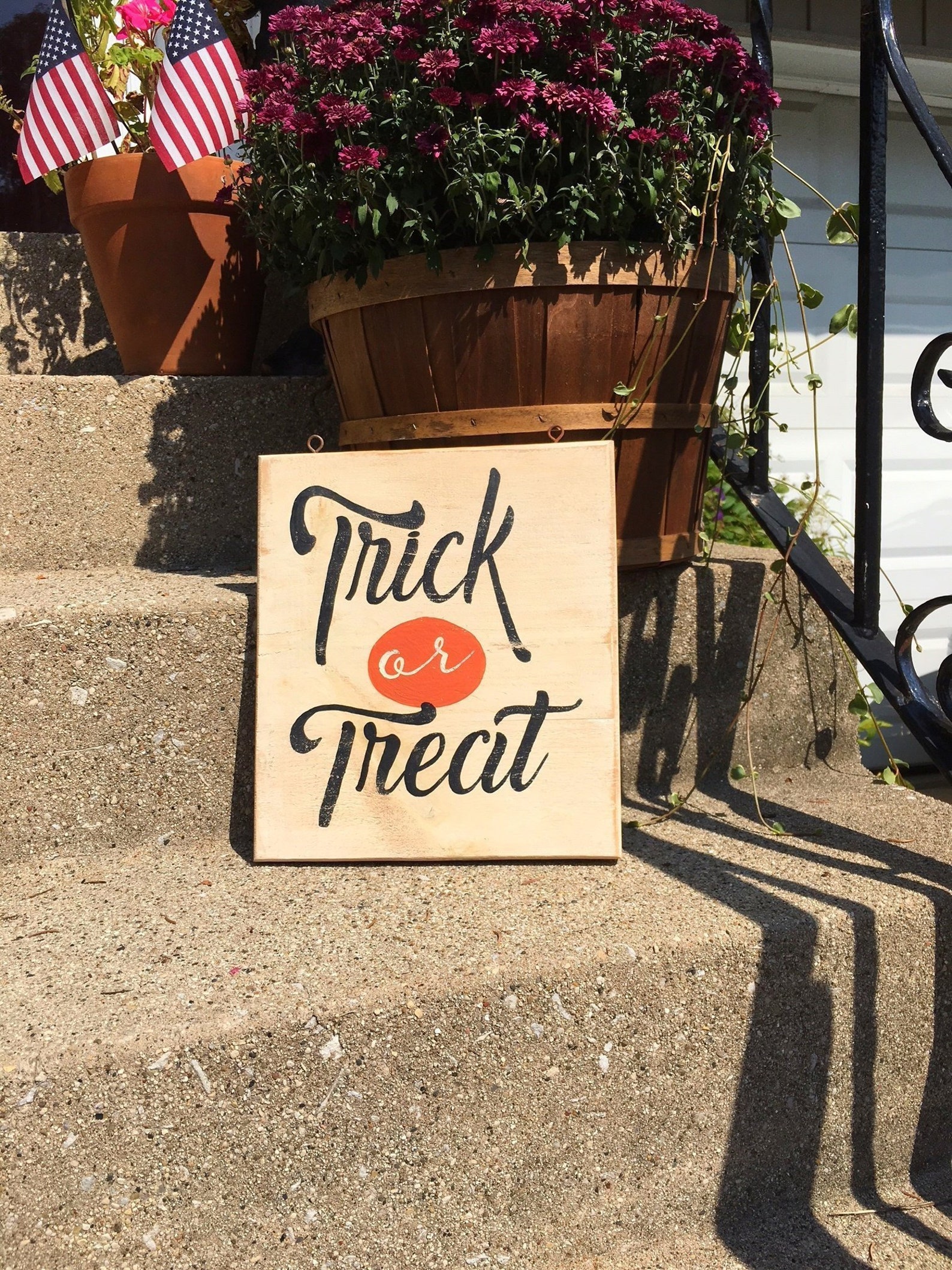Trick or Treat Sign/halloween Sign/rustic Sign/retro Style Halloween ...