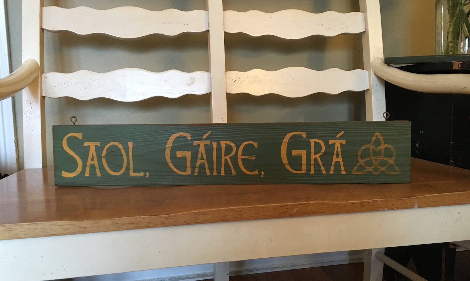 Saol Gaire Gra Sign/irish Sign/celtic Sign/vintage Style Sign/live ...