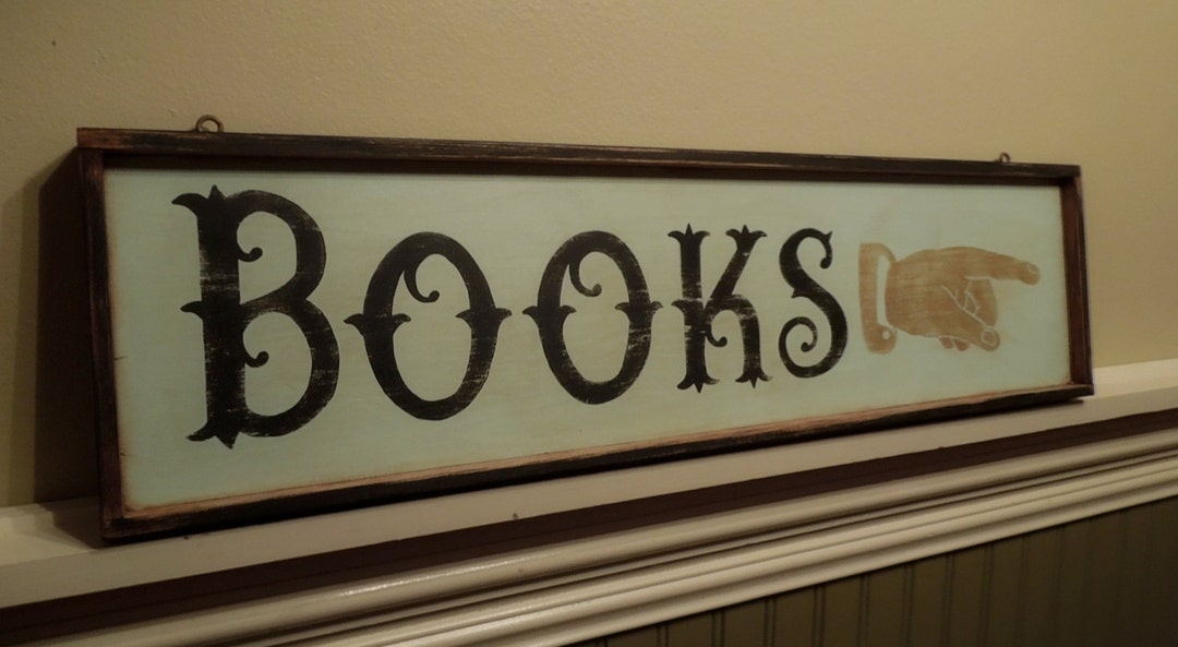 BOOKS Sign/vintage Style Sign/gift for Reader/hand Painted/typography ...