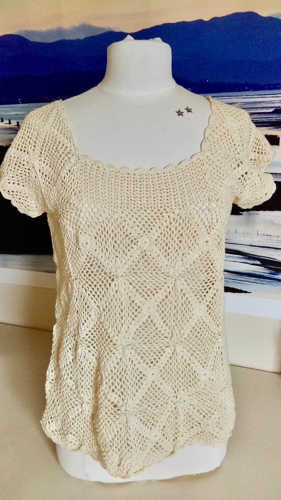 Vintage 1970s cream crochet - Gem