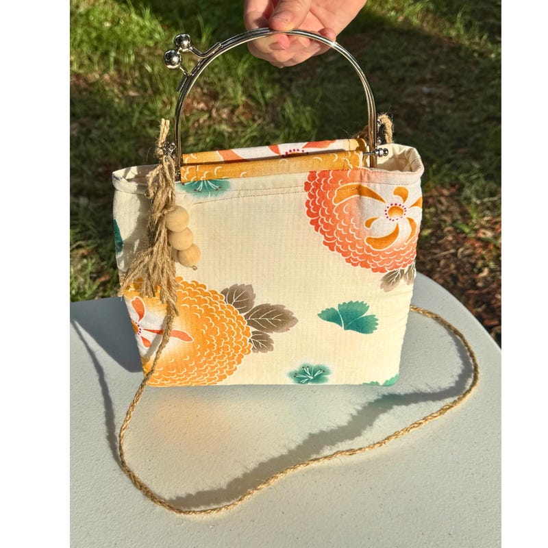 Chrysanthemum Handbag - Etsy