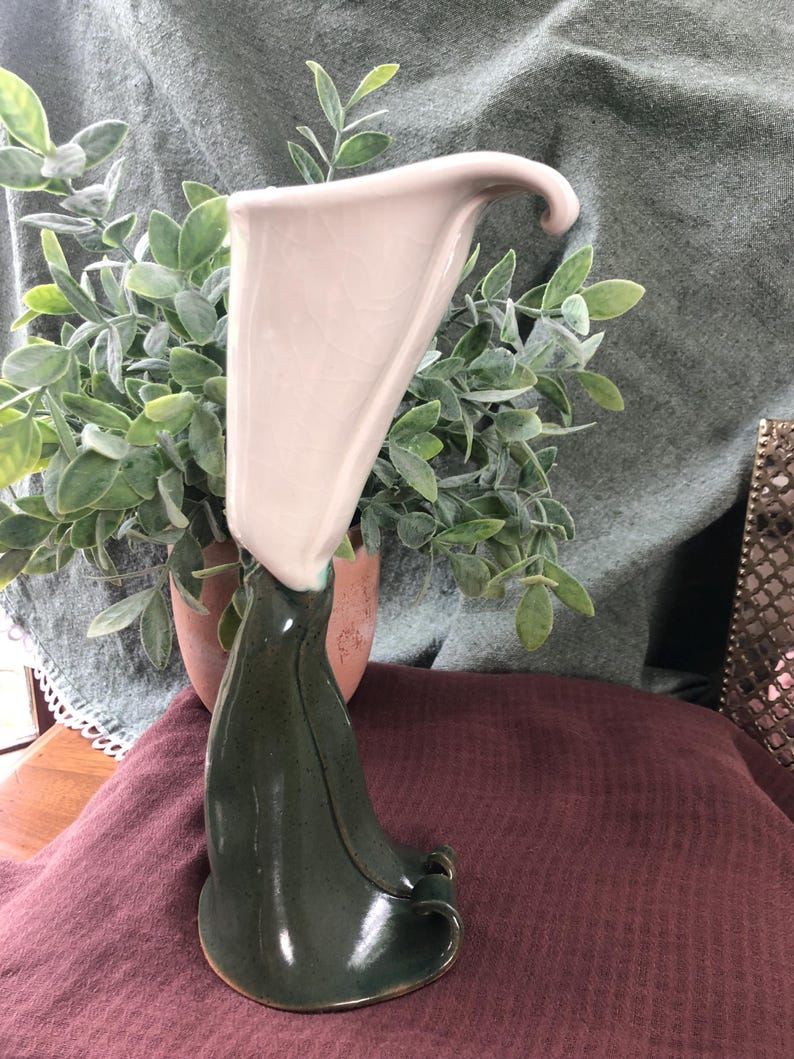 Signed Studio Pottery Calla Lily Vase: Green Speckled Ceramic Bud Vase ...
