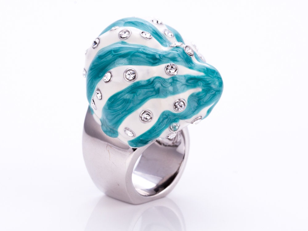 Estate Princess Amanda Borghese Enamel and Rhinestone Seashell ...